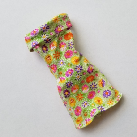 Barbie | Toys | Barbie Vintage 9s Pink And Green Floral Off The ...